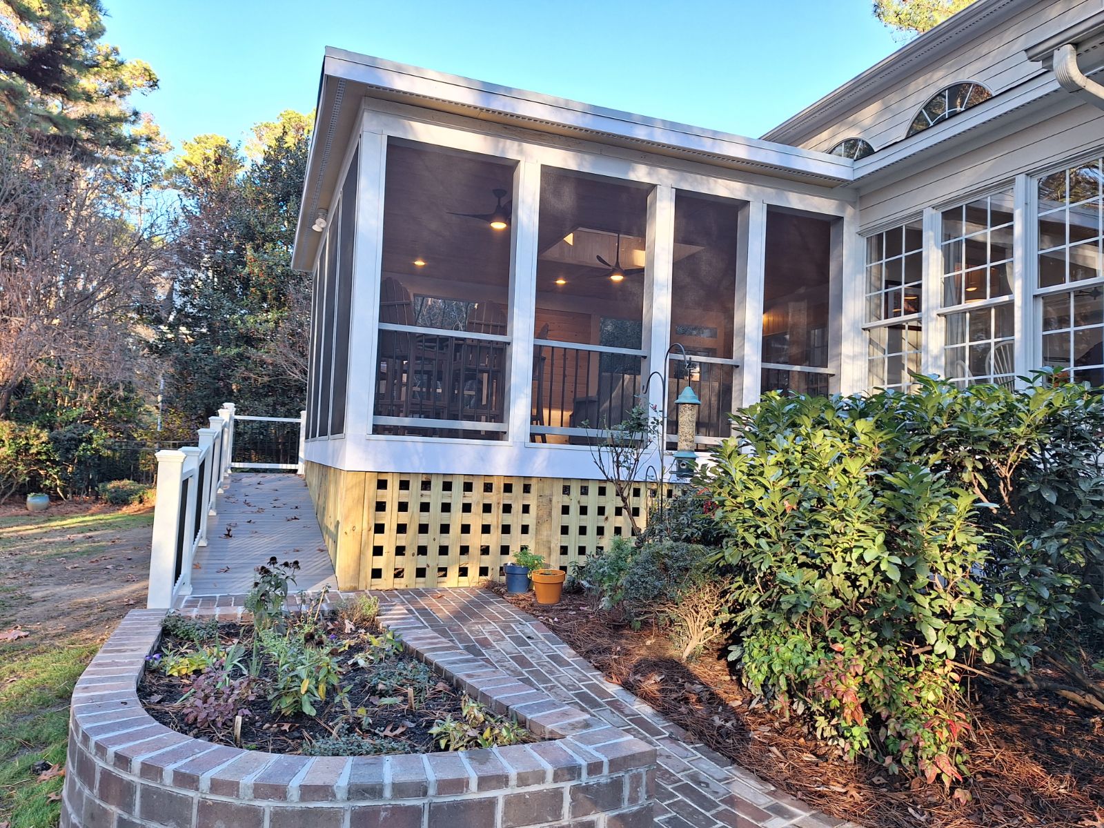 Screened Porches, Sunporches, & 3 Season Rooms | HouseFix, Inc.